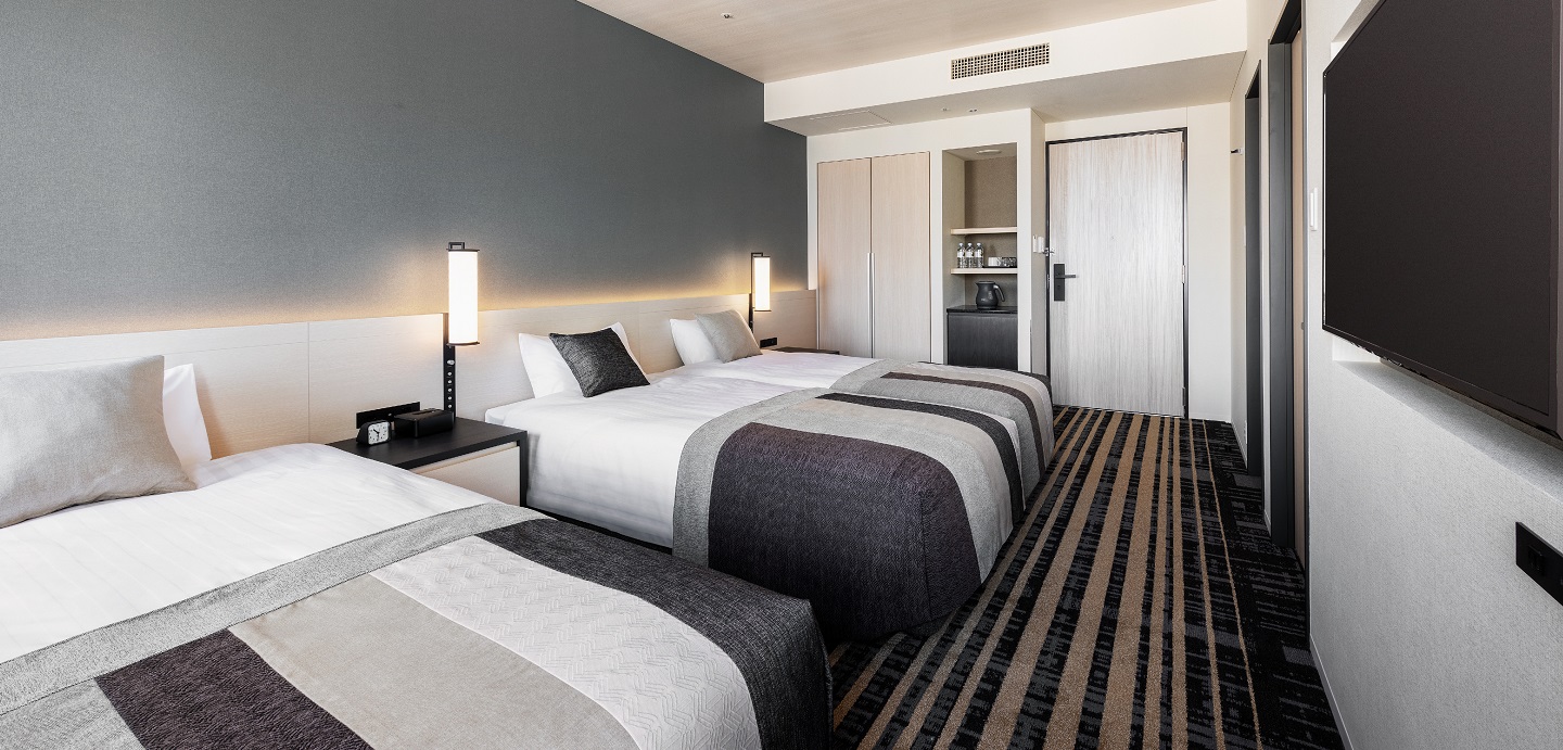 Deluxe Triple - ACCOMMODATION | Hotel Hankyu RESPIRE OSAKA | Hankyu ...